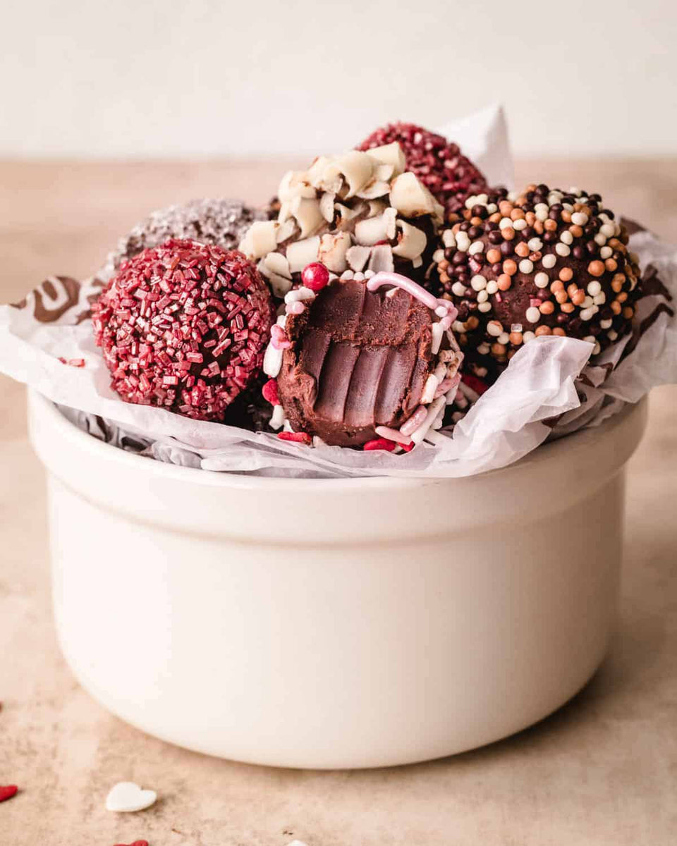 A Simple (and Sexy) Confection Courtesy of Martha Hopkins and Randall ...